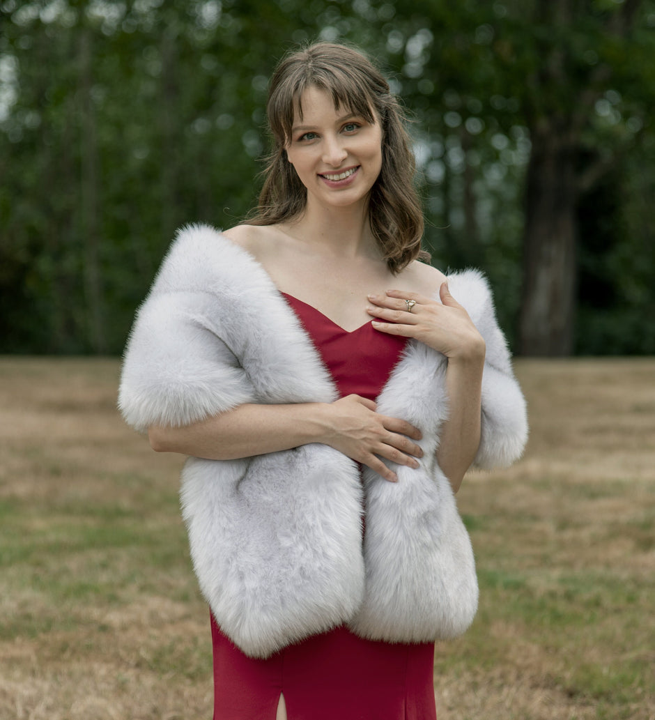 Gray / blue faux furs – ALEX BRIDAL