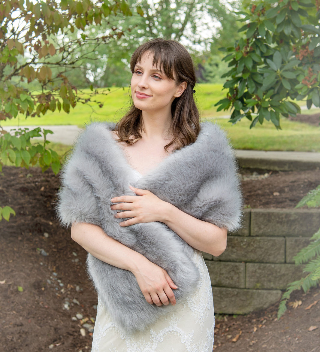 Gray / blue faux furs – ALEX BRIDAL