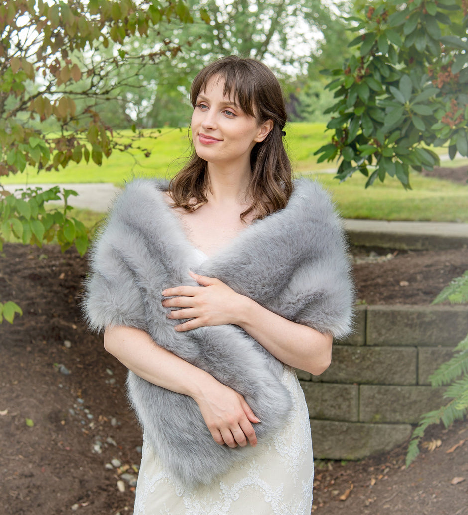 Gray / blue faux furs – ALEX BRIDAL